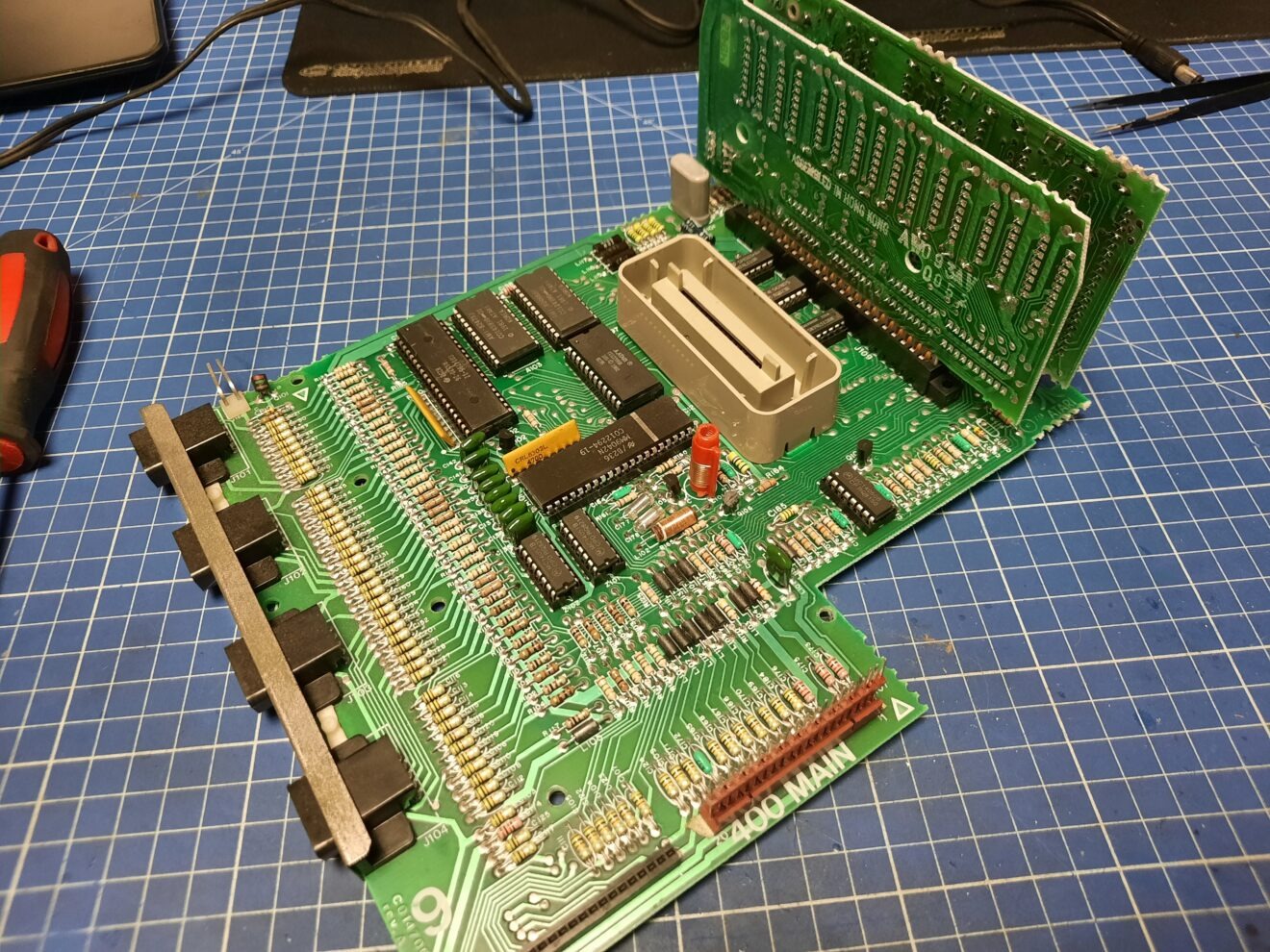 Atari 400 mods - retrohax.net