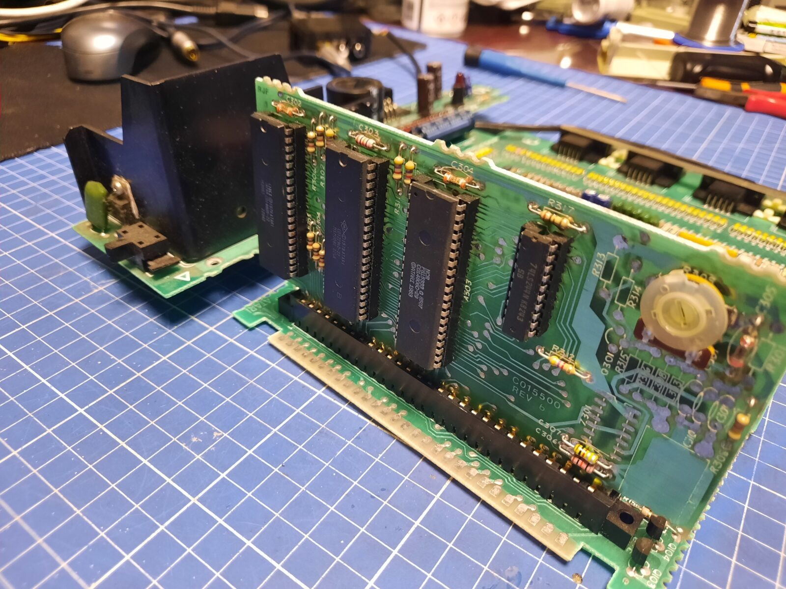 Atari 400 mods - retrohax.net