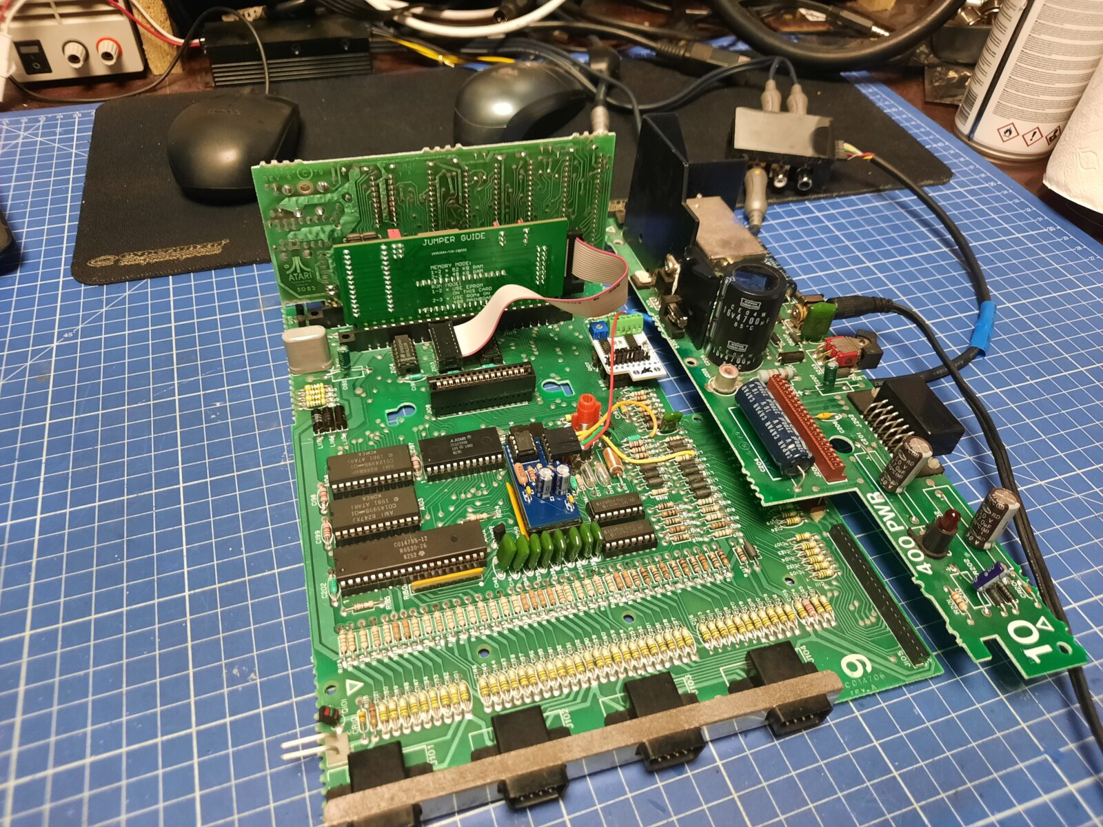 Atari 400 mods - retrohax.net