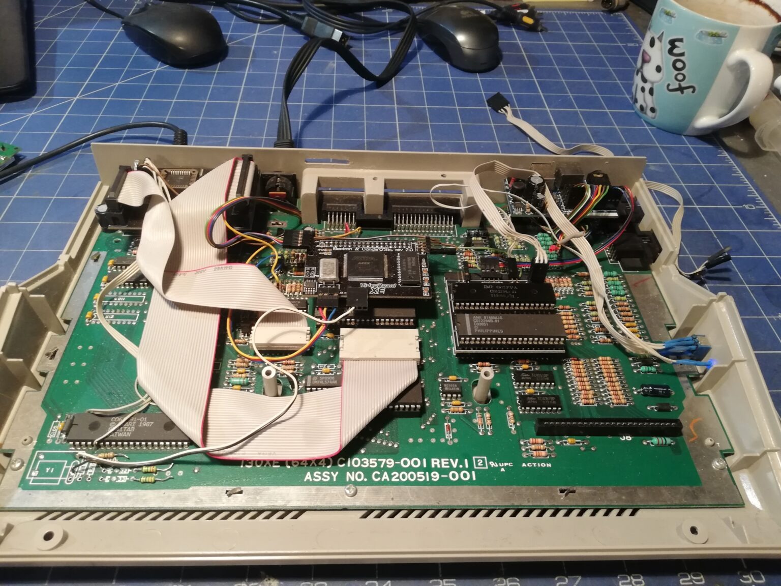 #SHORTS Modding Atari 130XE for Ajcek/Lamers - retrohax.net