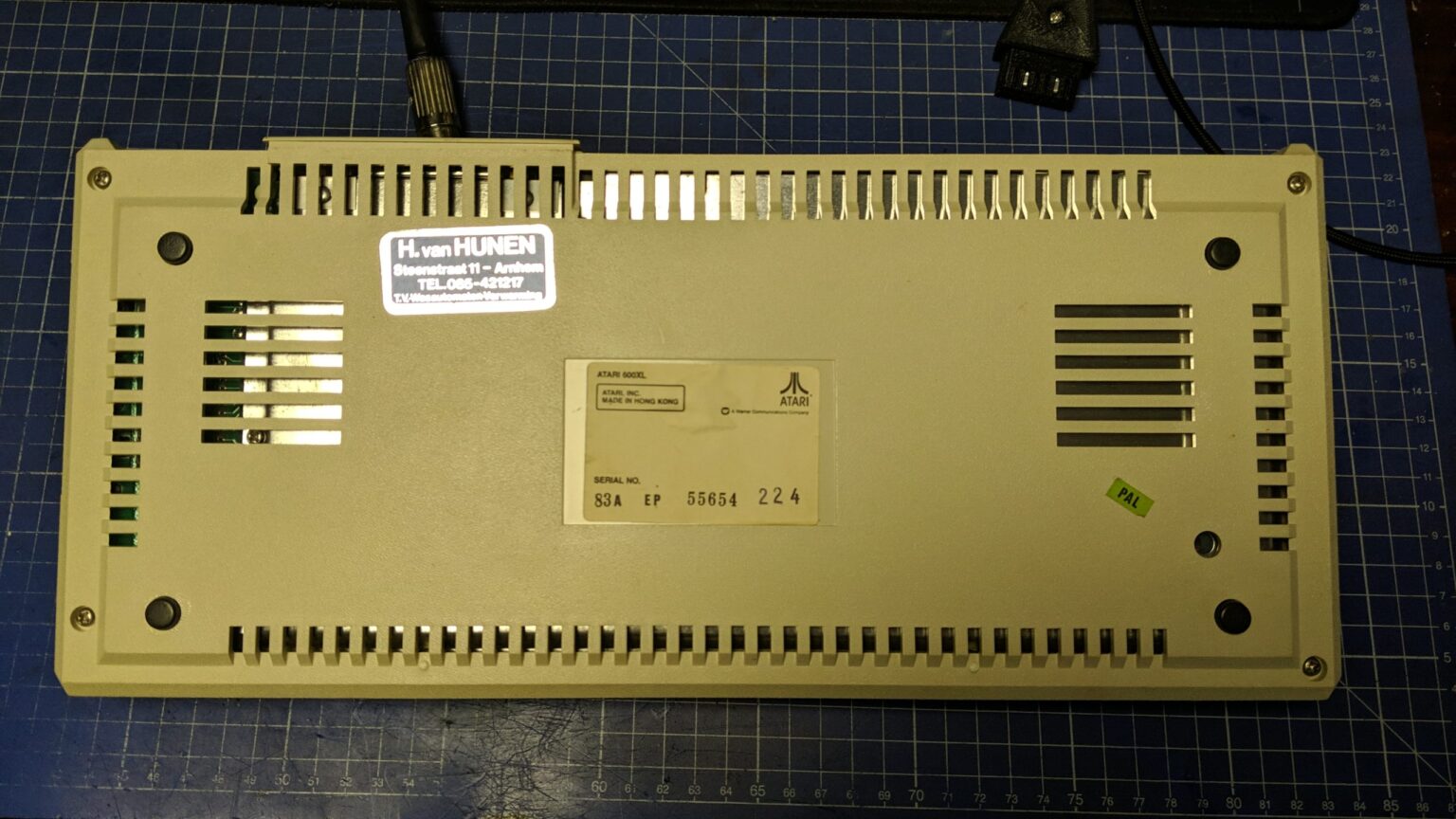 Atari 600 XL - Restoration to stock - retrohax.net