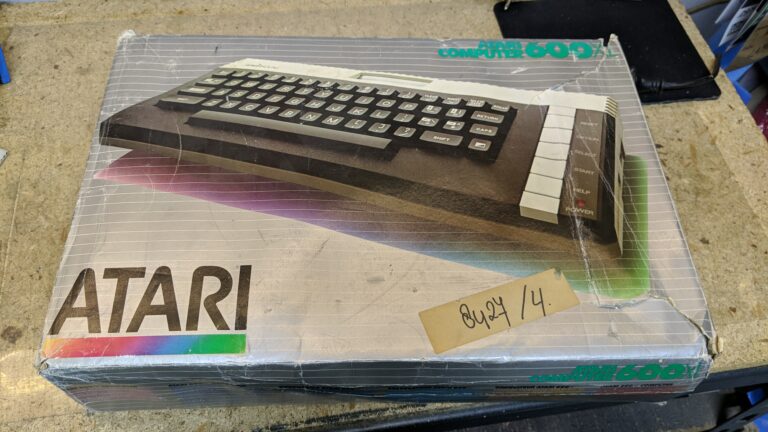 Atari 600 XL - Restoration to stock - retrohax.net